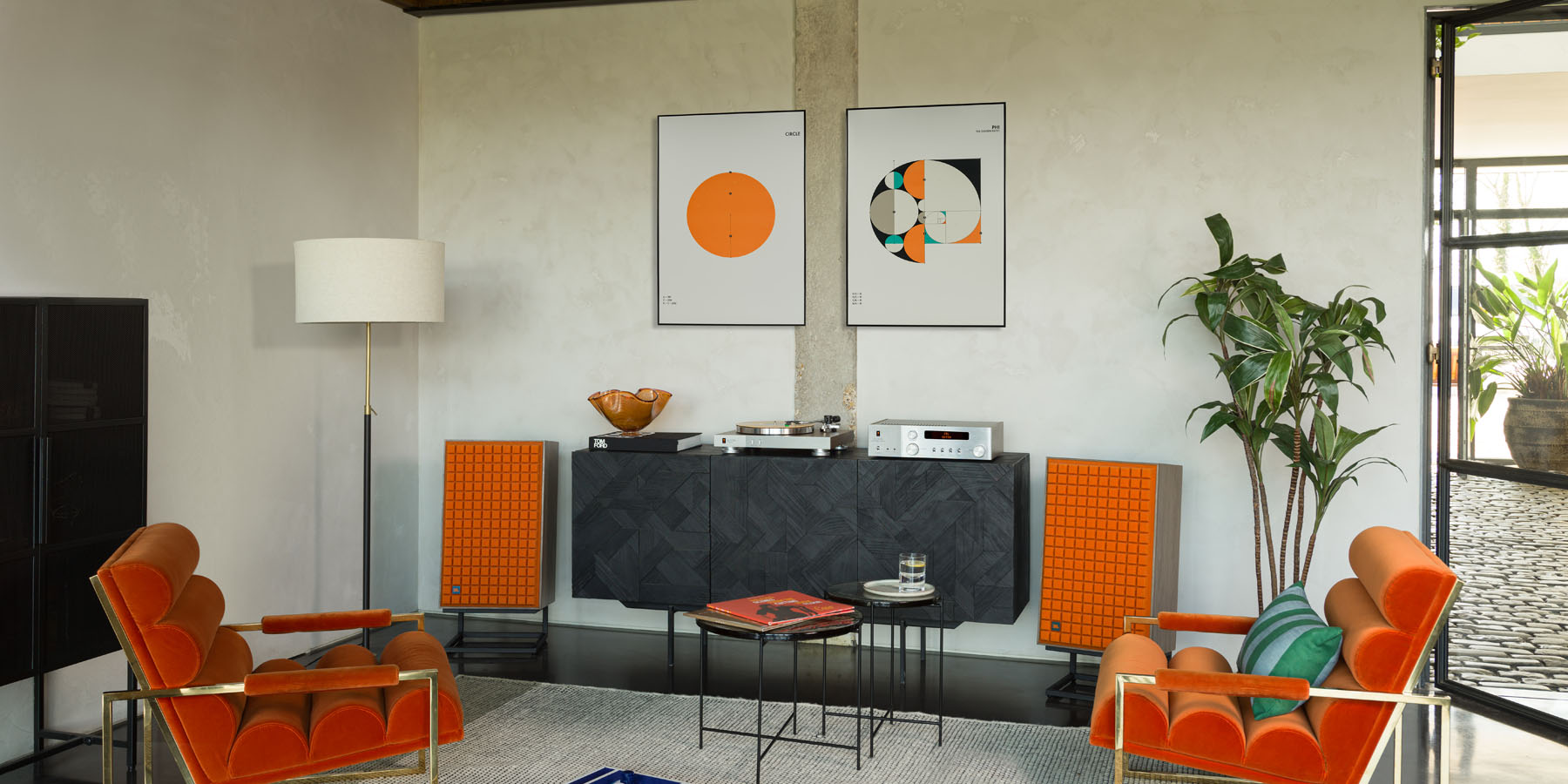 TechStyle - Home Automation/Audio/Video/Leads/Cables/Rack Equipment.